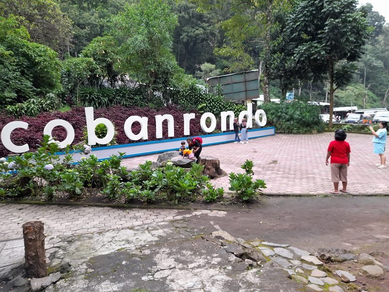 COBAN RONDO, DESTINASI WISATA ALAM YANG SEJUK DAN MENAWAN - Siarindo Media